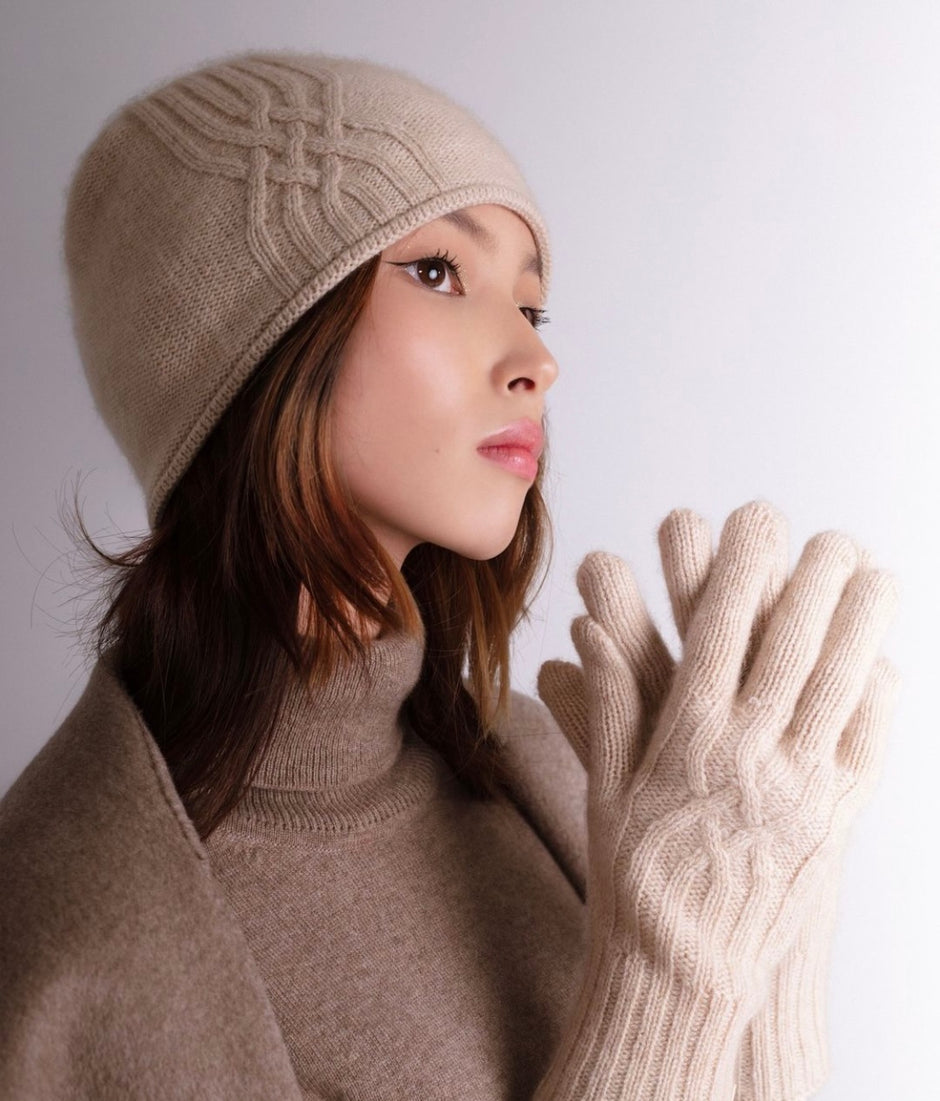 Pure Cashmere Clothing and Products | Yavar Mongolian Concept Store